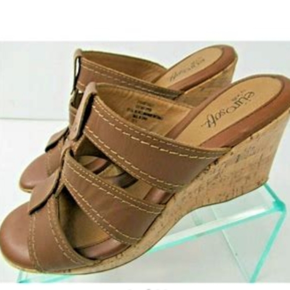 Sofft | Shoes | Clearance Eurosoft Leather Nude Wedge Sandals | Poshmark